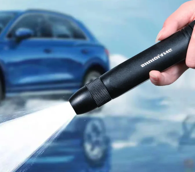 مسدس ماء عالي الضغط