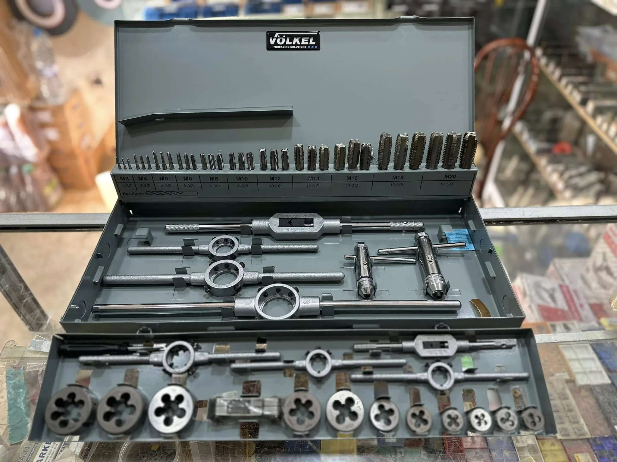 Coffret Jeu Taraud Et Filières Volkel Germany De M3-M20