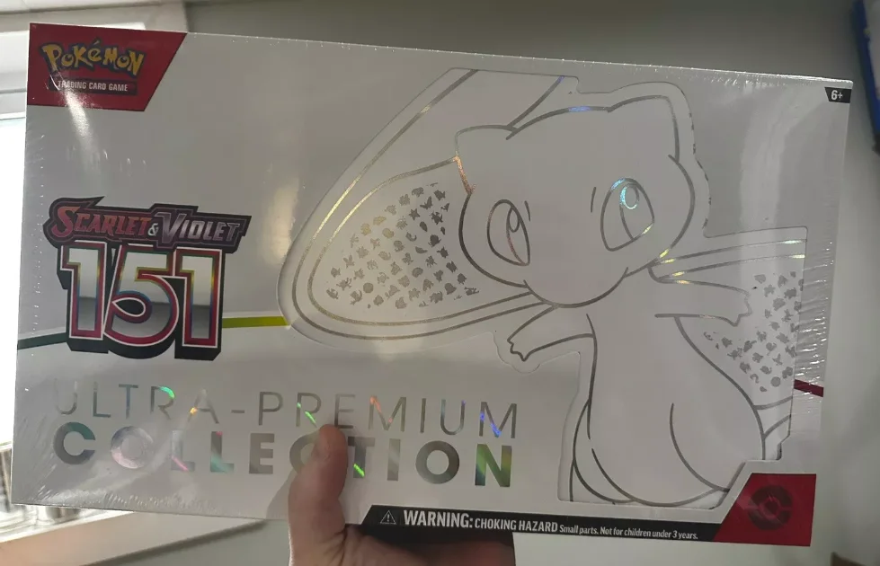 Pokémon TCG: Scarlet & Violet 151 Ultra Premium Collection Box - 16 Packs