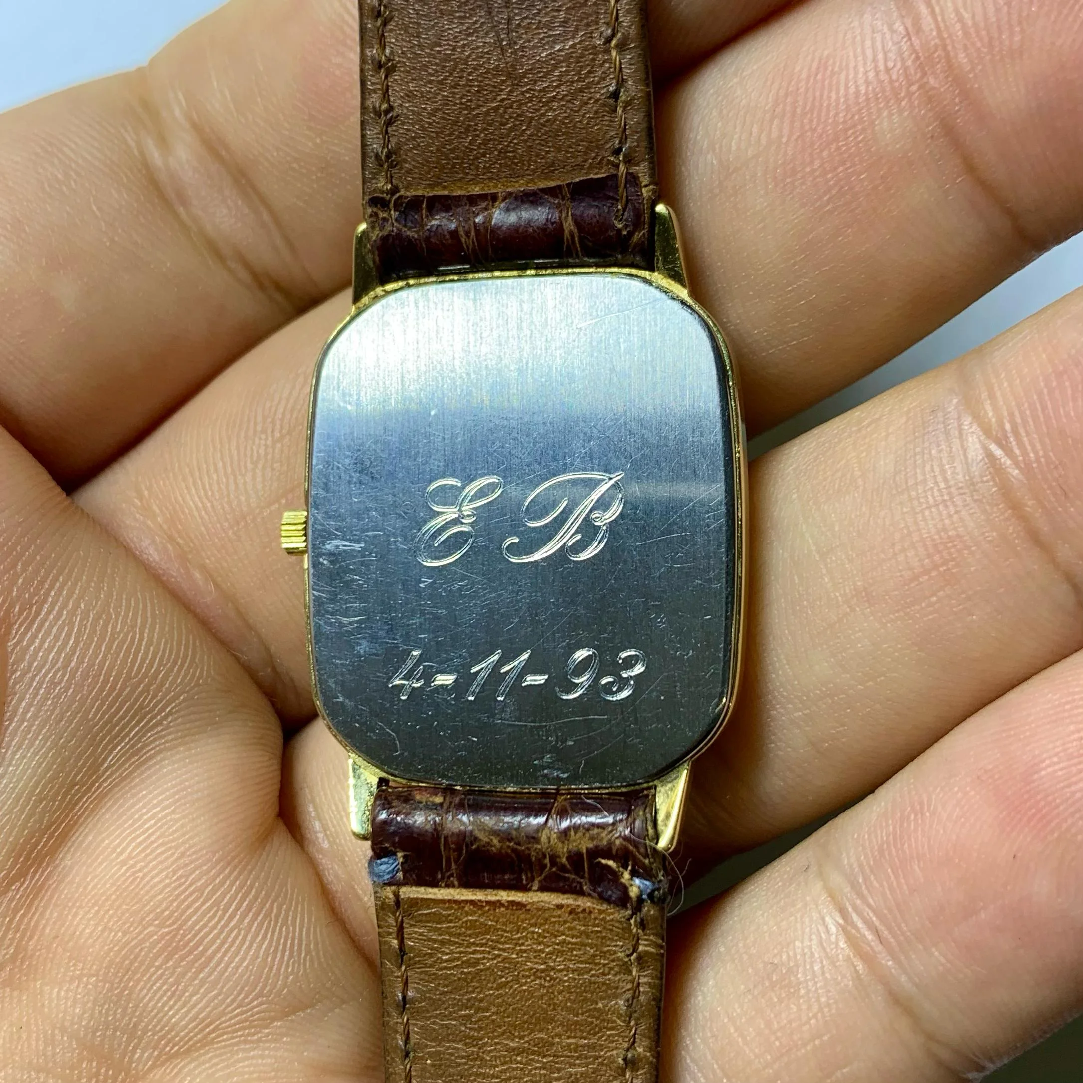 Mori24 | Omega de ville quartz Tank