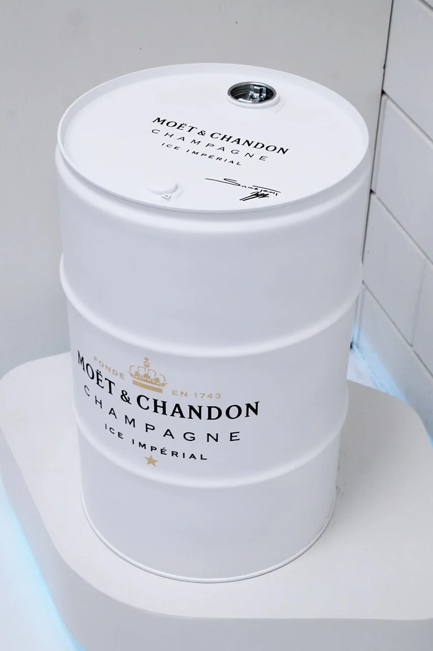 baril déco/ Moët & Chandon/b3