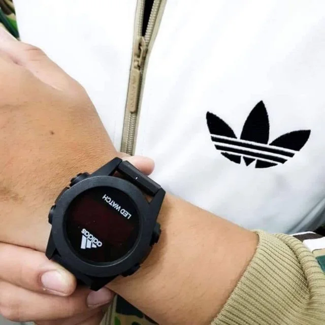 Adidas LED homme Watch